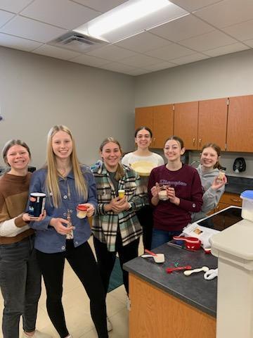 Business Technology and Procedures class's Homemade Apple Pie | Mott ...
